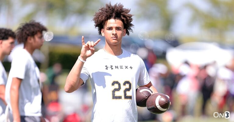 Dia Becomes First Texas Commit to Win Elite 11 MVP. - SportBridge